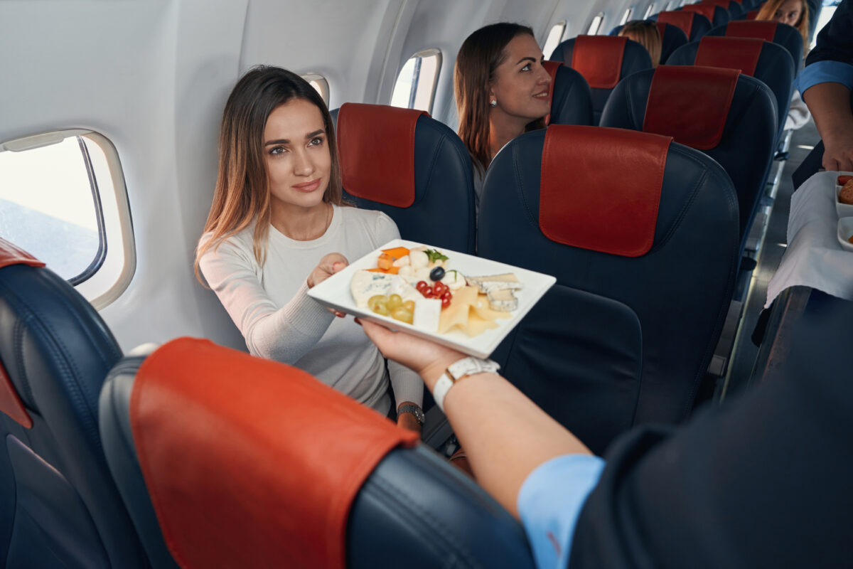 Is Airplane Food as Dangerous as its Reputation? | Food Poisoning News