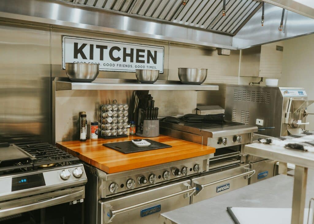 Navigating Allergen Safety Challenges in Shared and Ghost Kitchens ...